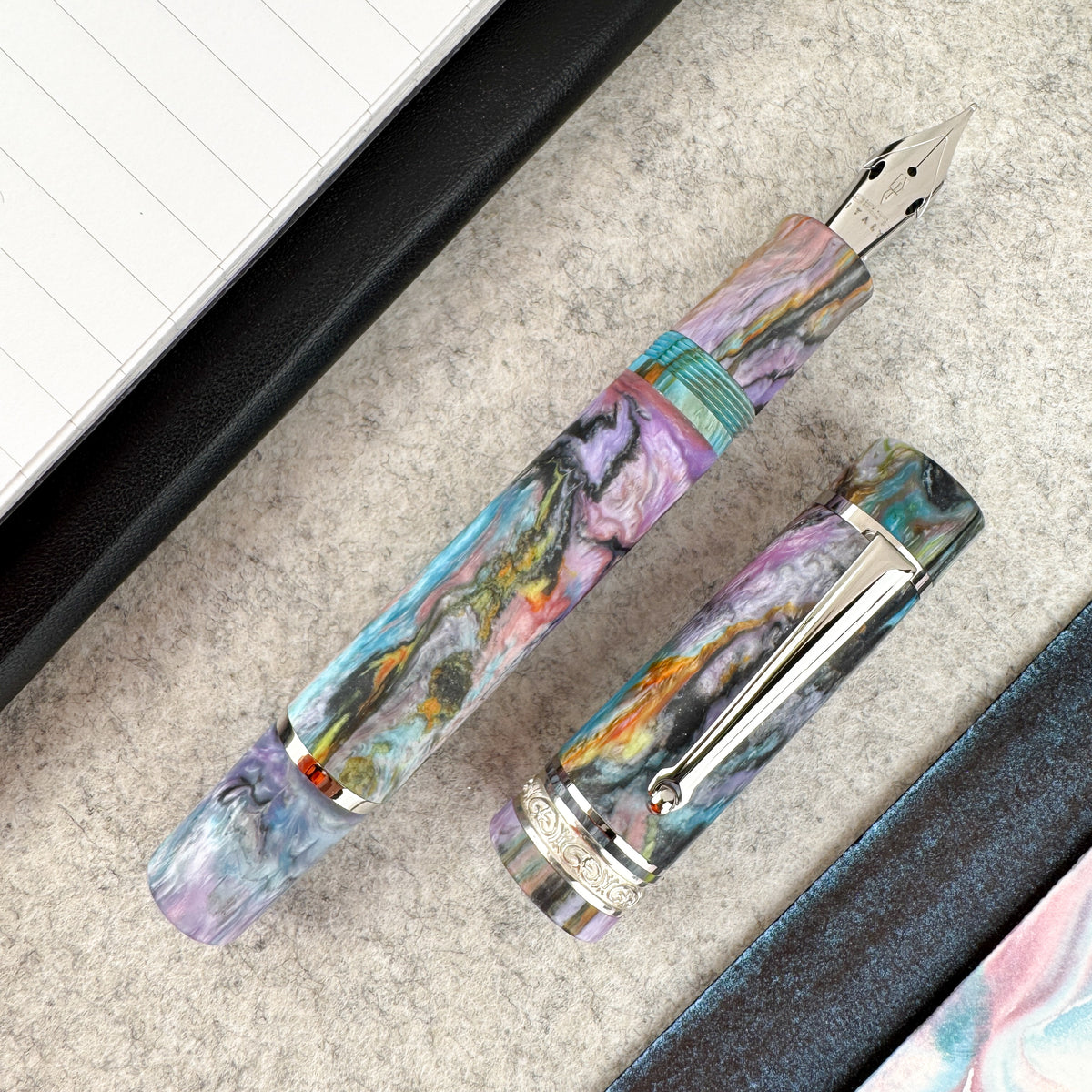 Delta DV Original Midsize Fountain Pen - Primary Manipulation 4.5 (Lim ...