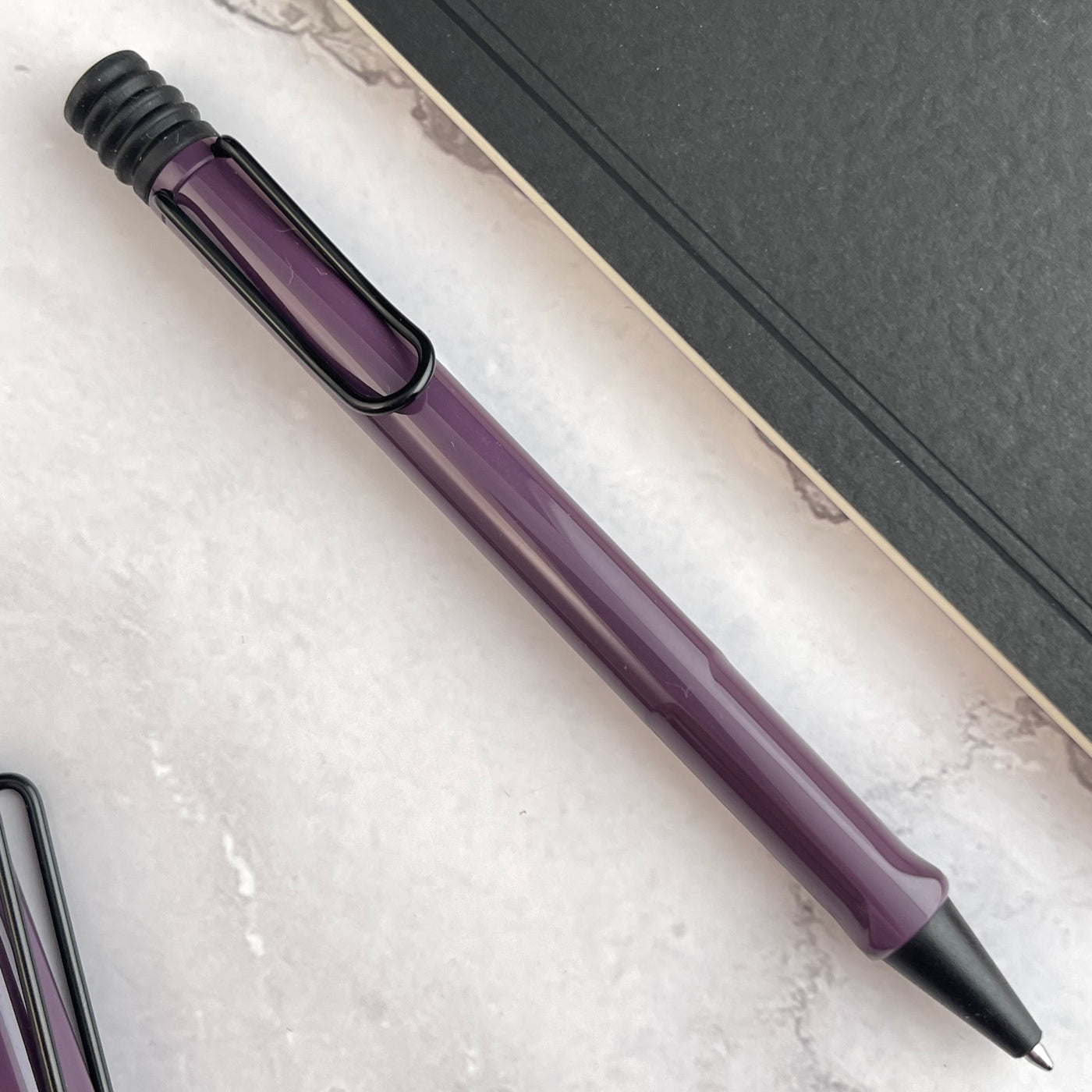 Lamy Safari Ballpoint Pen - Violet Blackberry (Special Edition) | Atlas ...