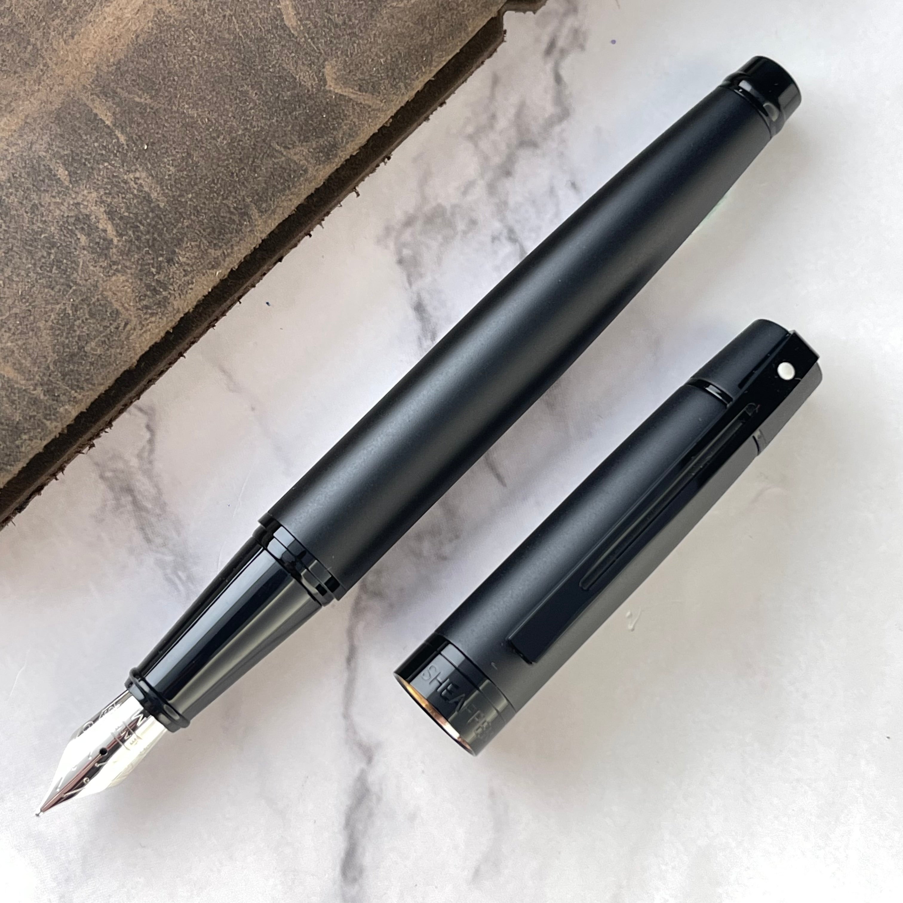 Sheaffer 300 Fountain Pen - Matte Black | Atlas Stationers
